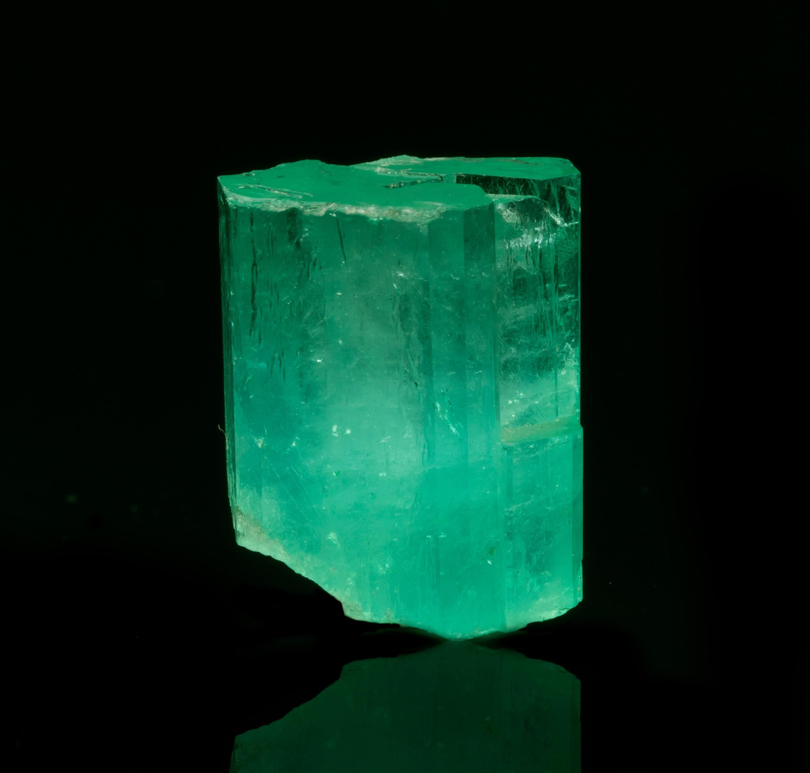 Emerald Single Crystal from Colombia // 14.25 Grams For Sale at 1stDibs