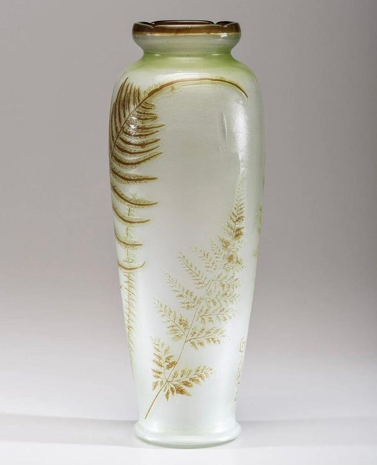 Emile Galle French Art Nouveau Cameo Vase For Sale at 1stDibs