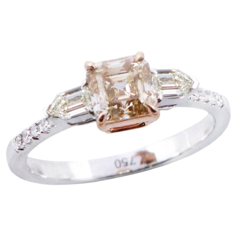 1.40 Carat Round Cut Diamond Three-Stone Gold Signet Ring For Sale at ...