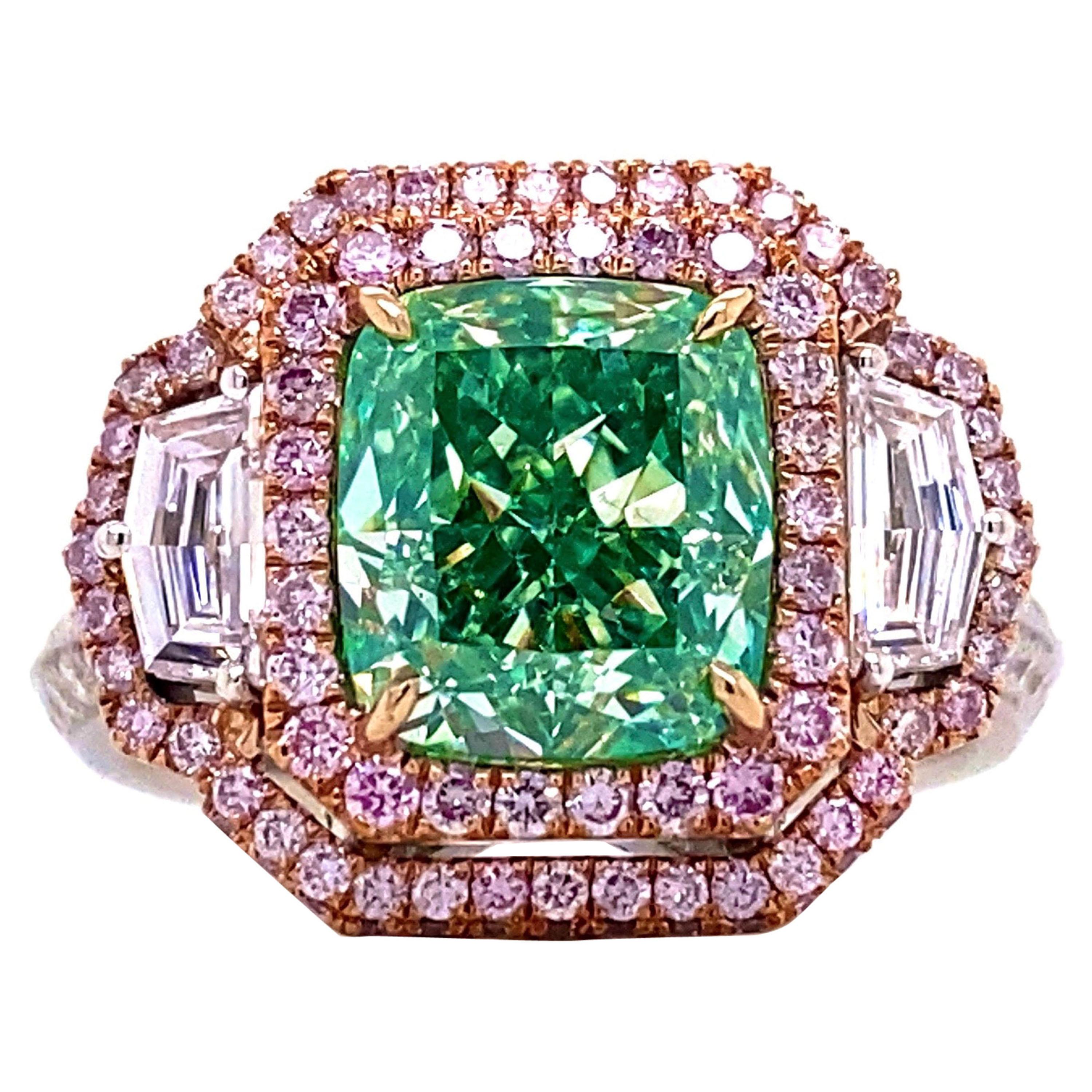 Rare Fancy Intense GIA Cert Green Diamond Diamond Gold Ring For Sale at ...