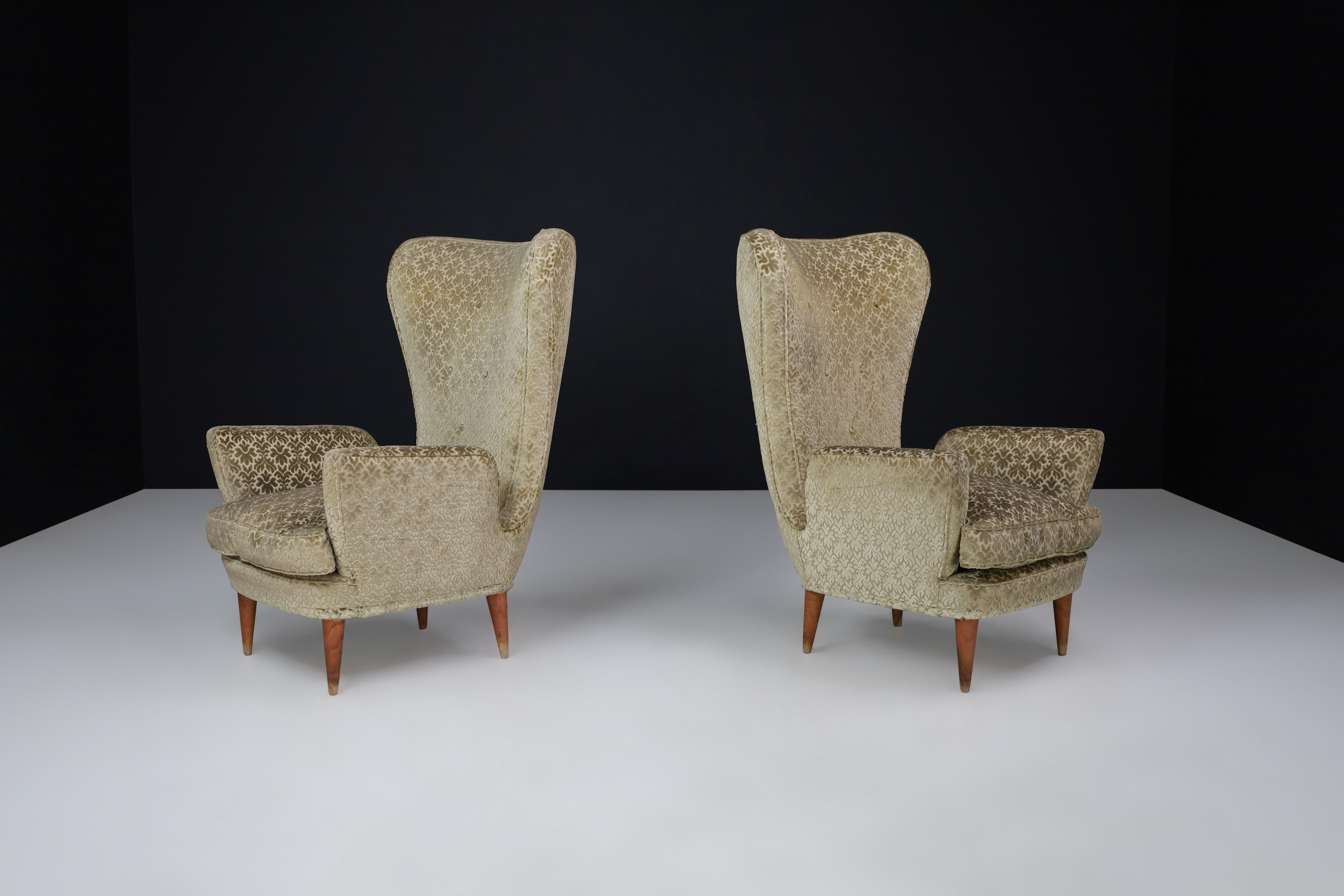 Emilio Sala and Giorgio Madini, Arm Chairs with Tapered Wooden Legs ...