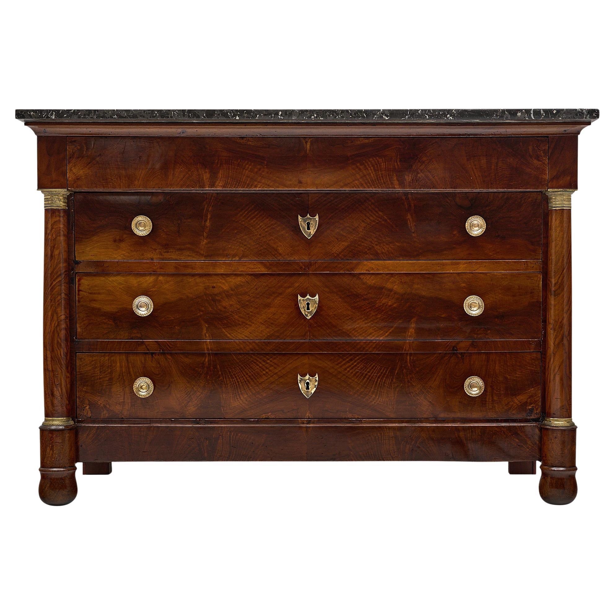 Antique Commodes and Chests of Drawers For Sale in USA - 1stDibs ...