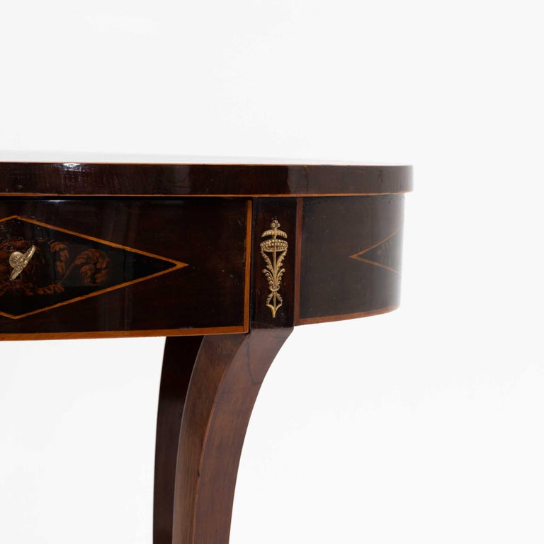 Oval Empire Sewing Table with Thread Inlays, circa 1810 For Sale at 1stDibs