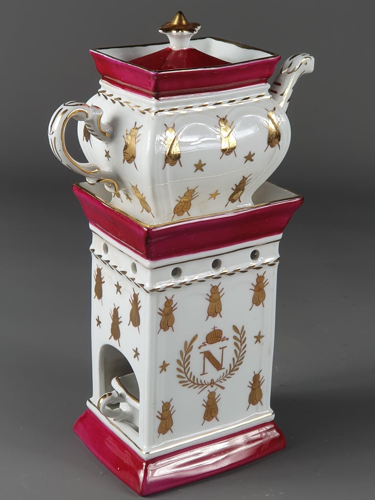 Empire Style Teapot in Paris Porcelain For Sale at 1stDibs