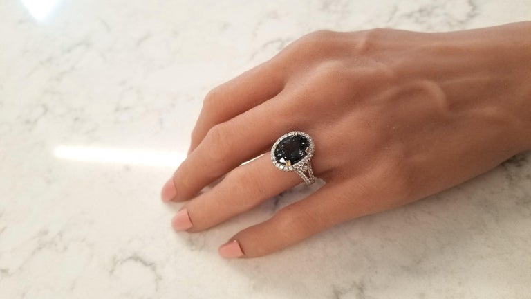 Emteem Lab Certified 6.12 Carat Oval Green Sapphire and Diamond ...