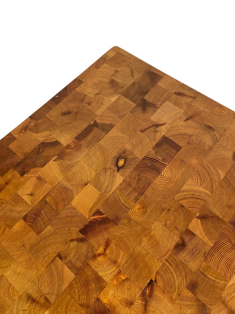 End Grain Pinewood Side Table For Sale at 1stDibs