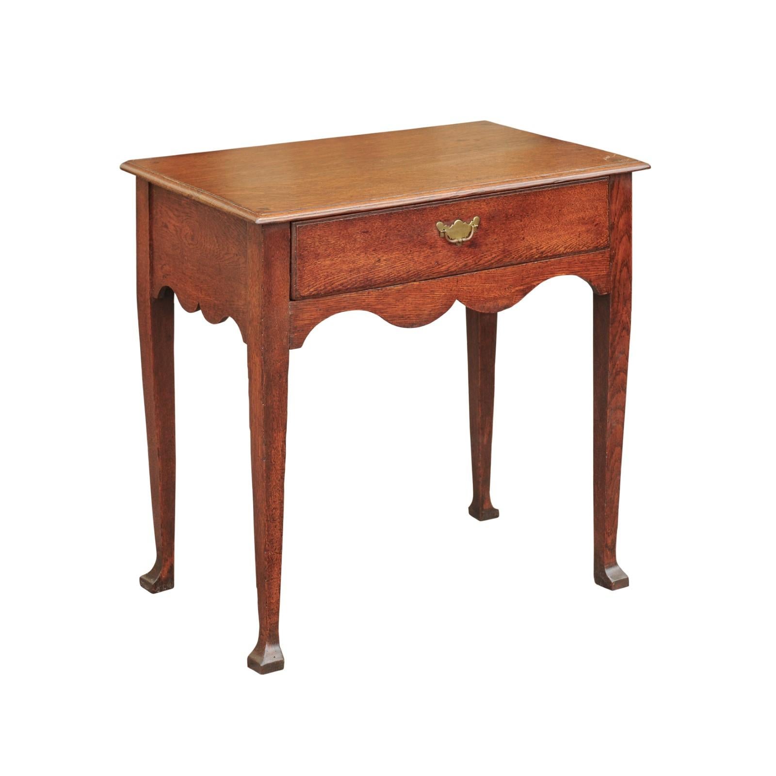 English 1870s Small Oak Side Table with Scalloped Apron, Drawer and ...