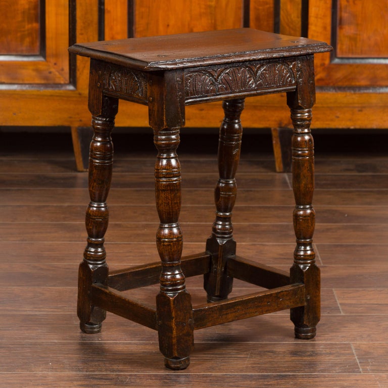 English 1880s Oak Joint Stool with Carved Apron and Turned Splaying ...