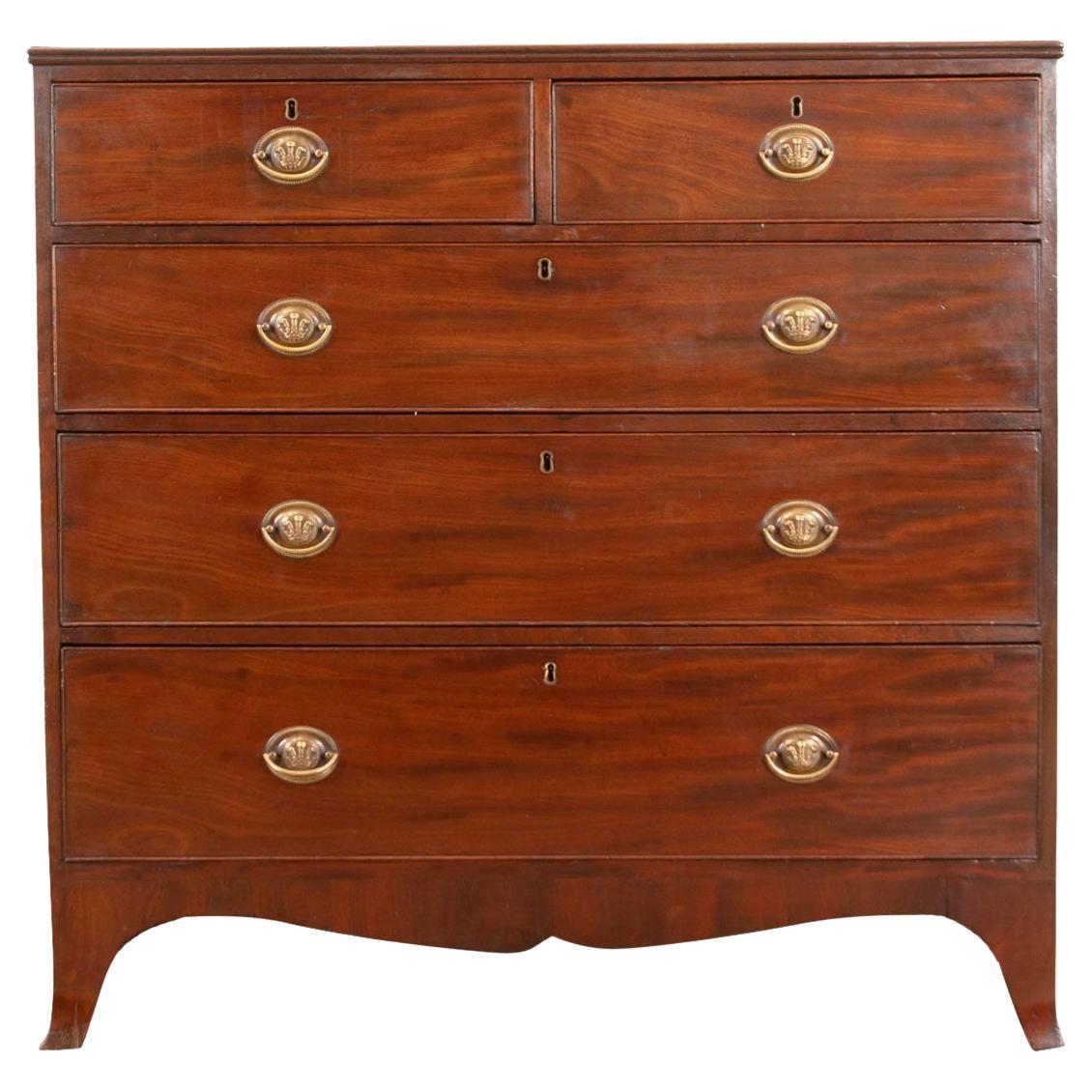 19th Century English Mahogany Chest of Drawers For Sale at 1stDibs