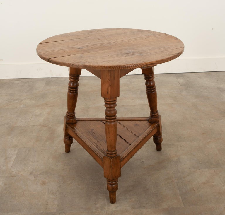 English 19th Century Pine Cricket Table For Sale at 1stDibs
