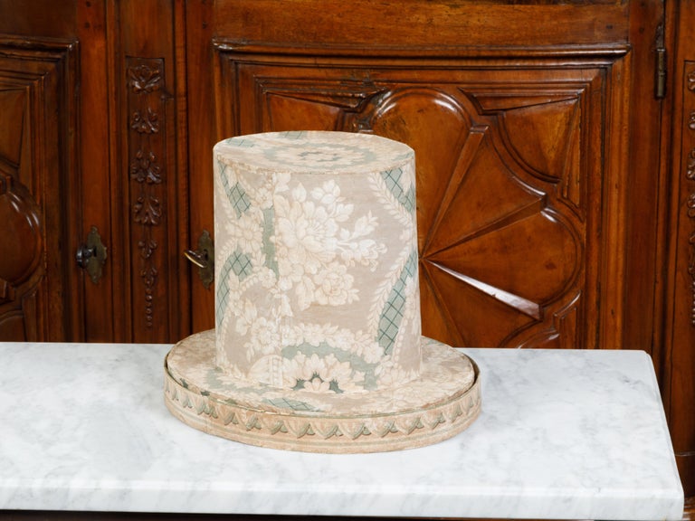 English 19th Century Victorian Period Paper Hat Box with Floral Décor ...