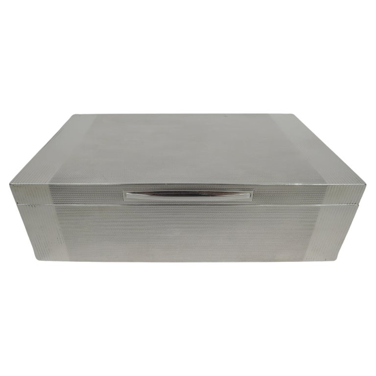 English Art Deco Modern Sterling Silver Box For Sale at 1stDibs