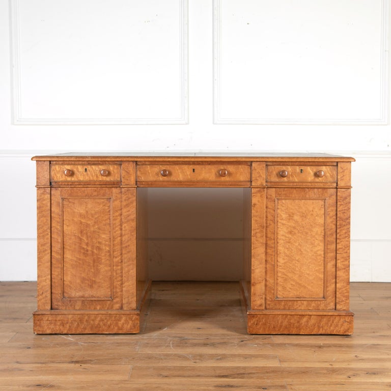 English Bird's-Eye Maple Desk For Sale at 1stDibs