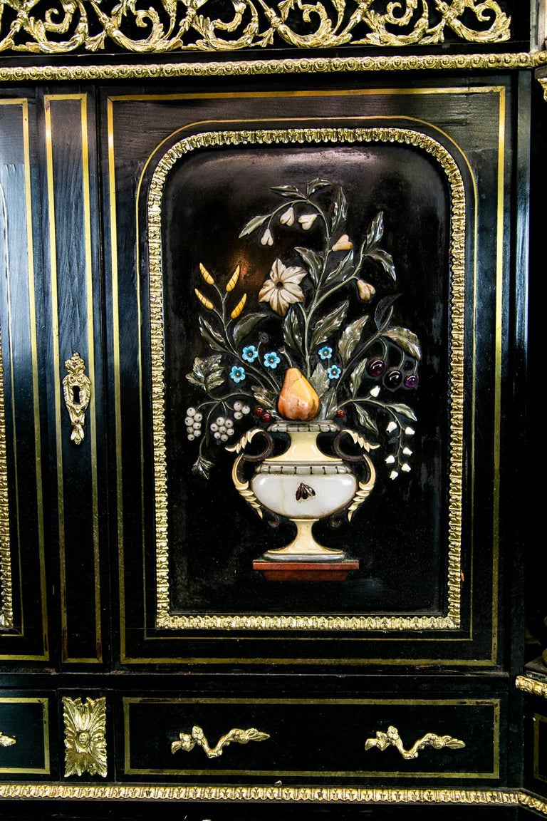English Black Lacquer Step Back Cabinet For Sale at 1stDibs