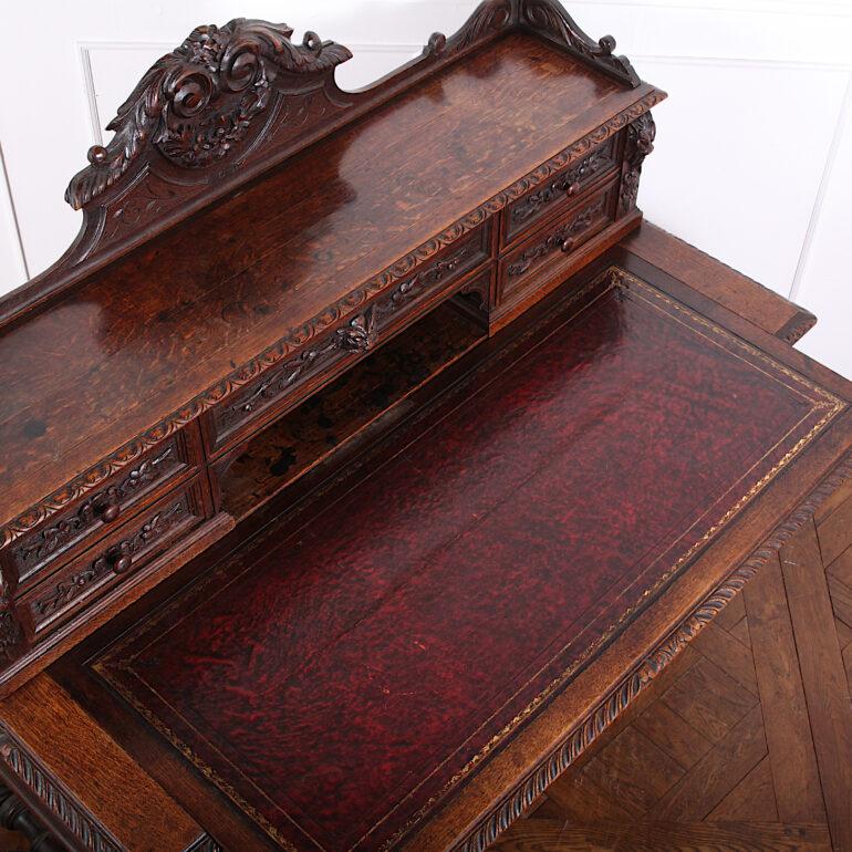 English Carved Oak Renaissance Revival Desk For Sale at 1stDibs