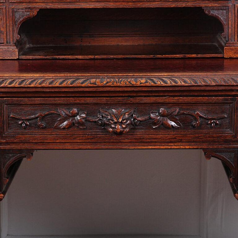 English Carved Oak Renaissance Revival Desk For Sale at 1stDibs