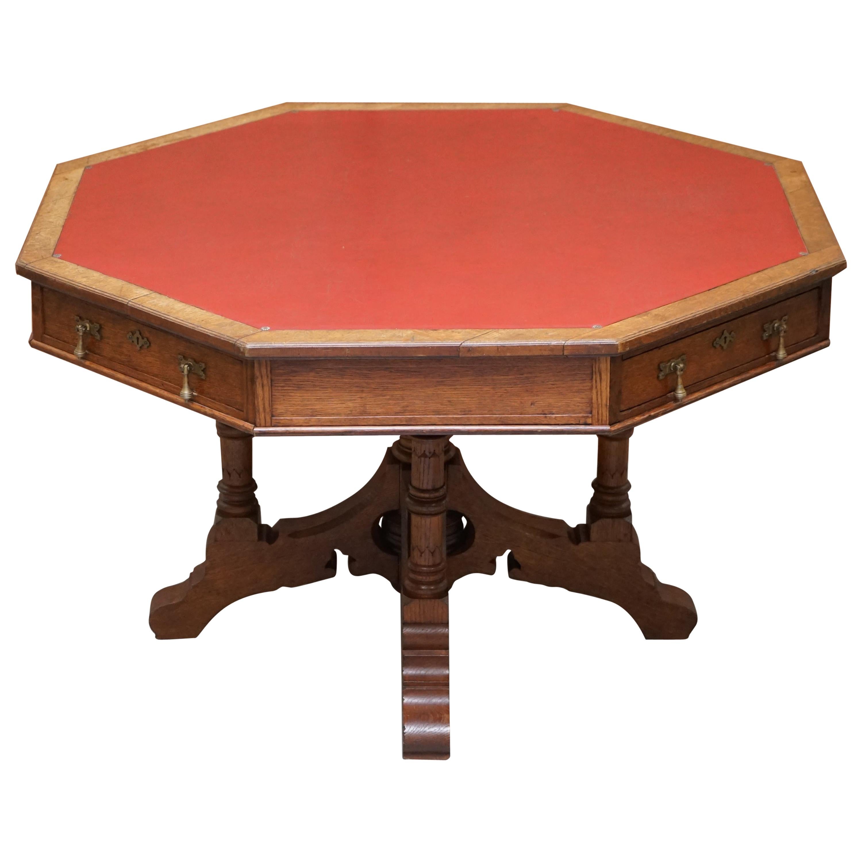 English Victorian Oak Center Table at 1stDibs