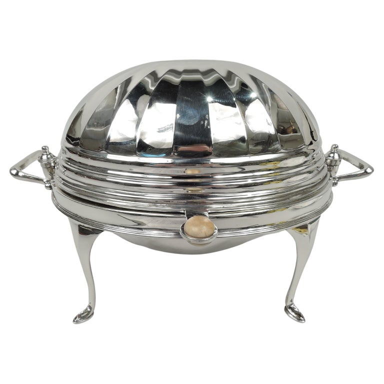 English Classical Sterling Silver Bun Warmer For Sale at 1stDibs