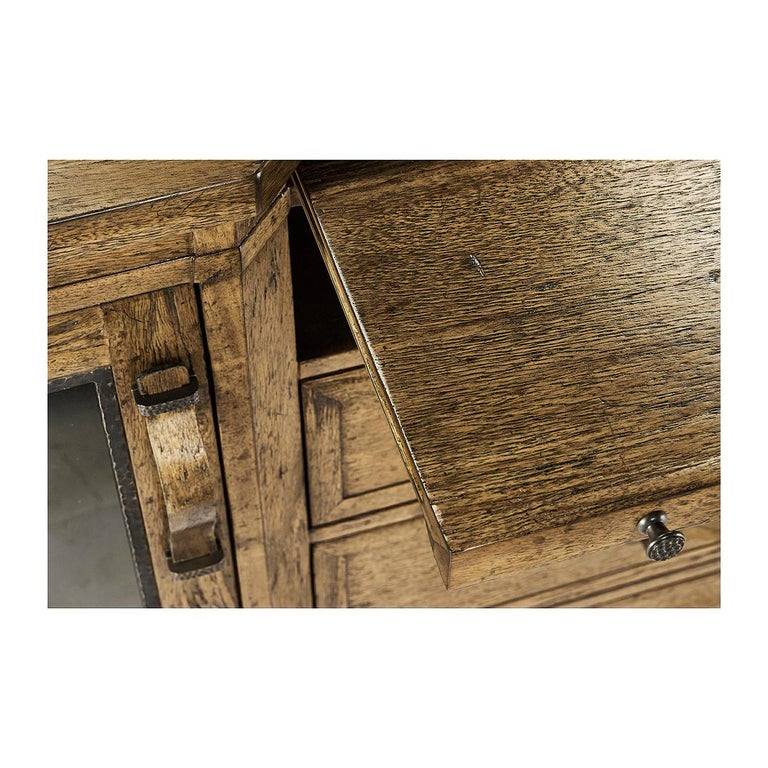 English Country Buffet Sideboard For Sale at 1stDibs