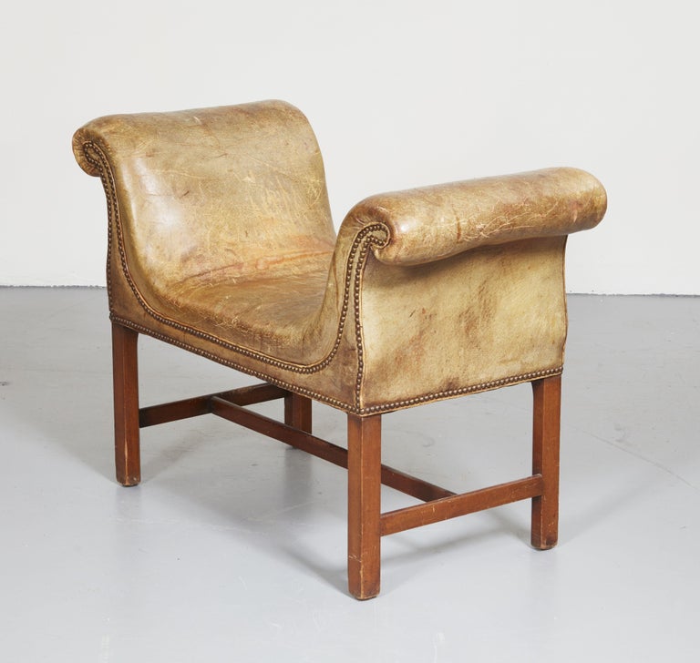 English Country House Saddle Leather Window Bench For Sale at 1stDibs