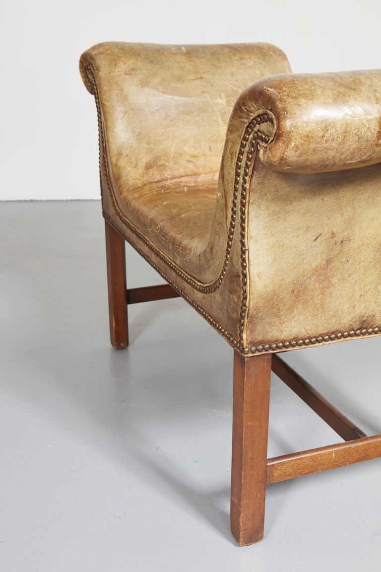 English Country House Saddle Leather Window Bench For Sale at 1stDibs