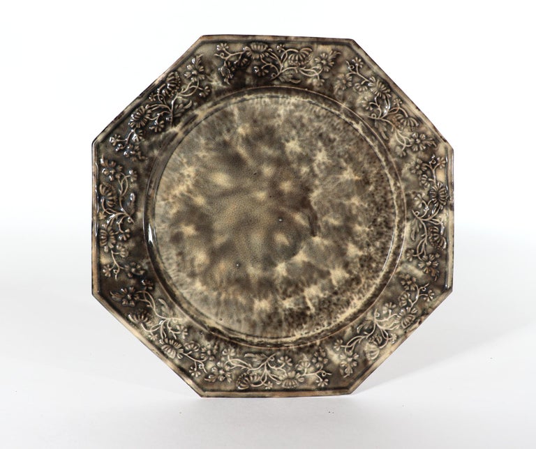 English Creamware Whieldon-type Gray Tortoiseshell Plate For Sale at ...