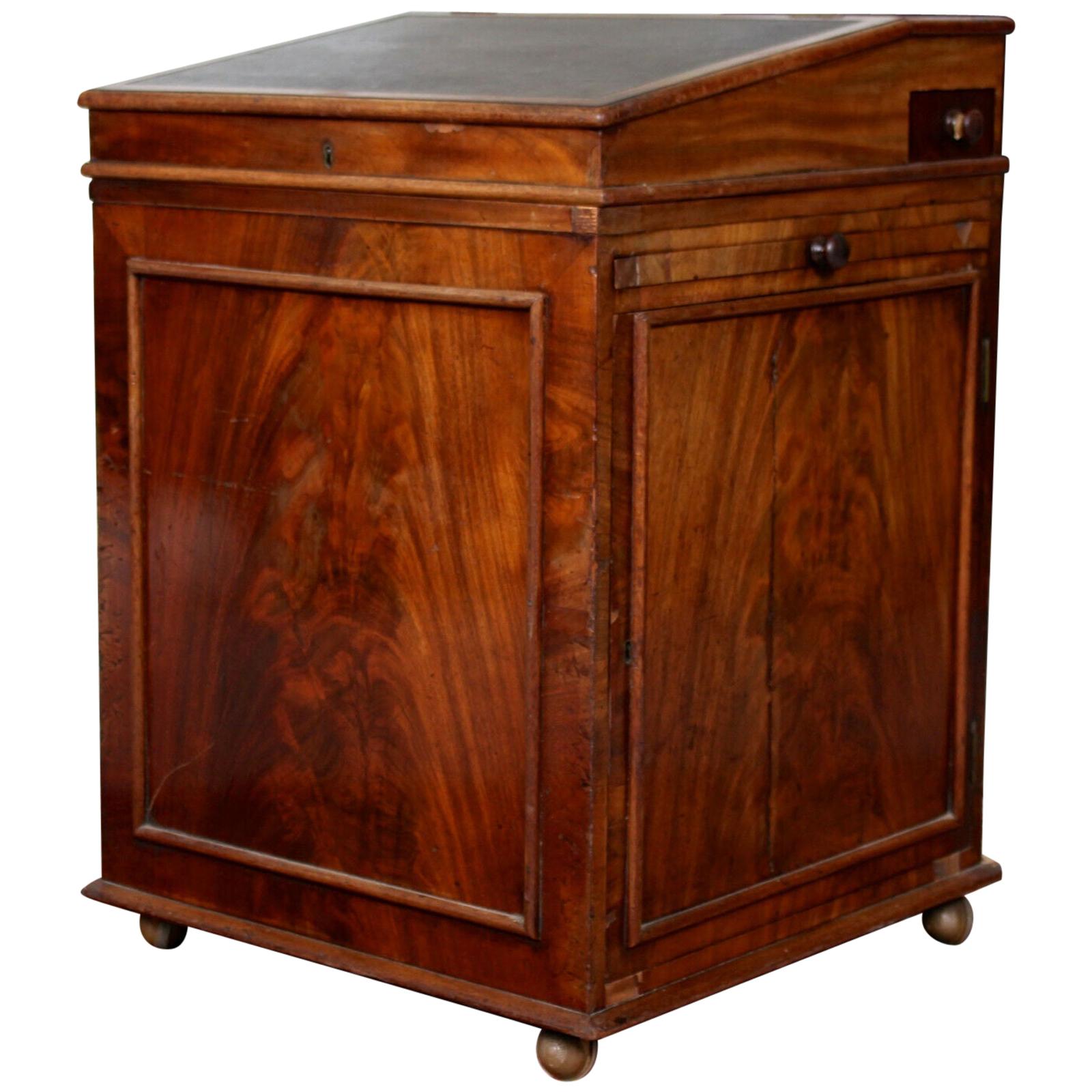 Antique Half Moon Desk - 5 For Sale on 1stDibs