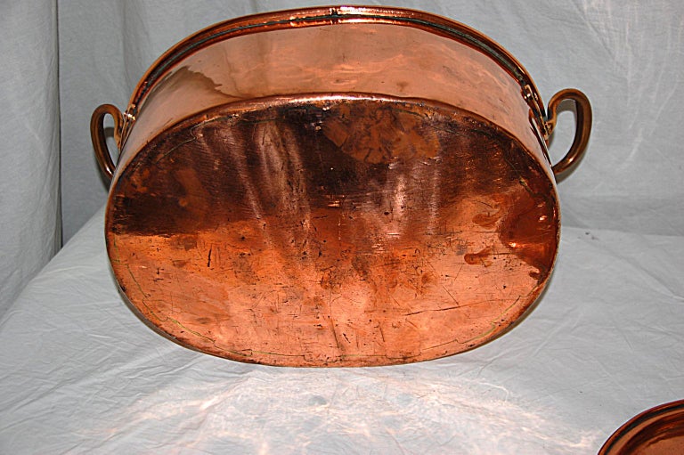 English Early 19th Century Oval Copper Roasting Pan or Cauldron with ...