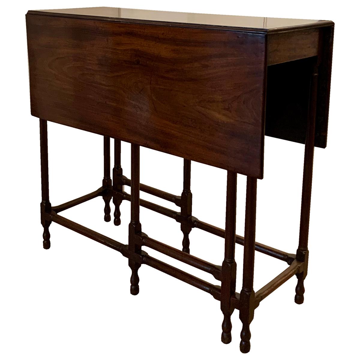 English George III Mahogany Spider Leg Table For Sale at 1stDibs