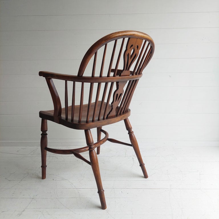 English Georgian Elm Windsor Armchair Double Bow Spindle Back, 1900s ...