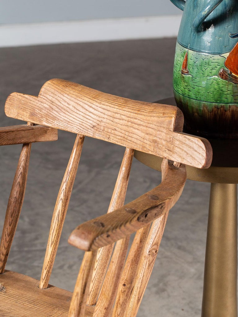 English Georgian Period Oak Rocking Chair, circa 1820 For Sale at 1stDibs