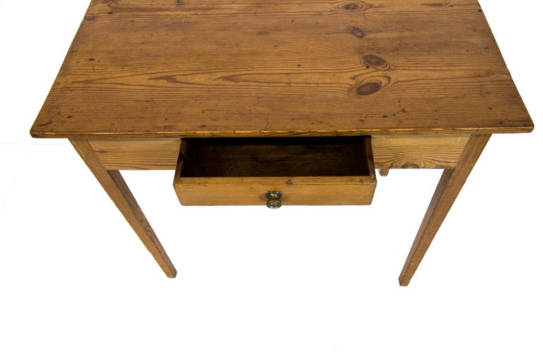 English Heart Pine Side Table at 1stDibs