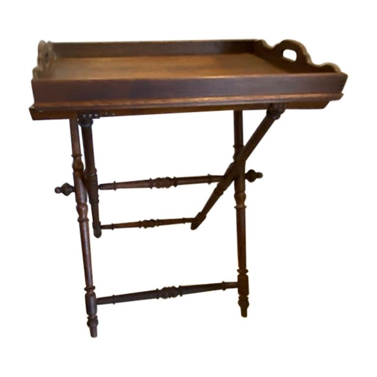 Classic English Butler's Coffee Table at 1stDibs