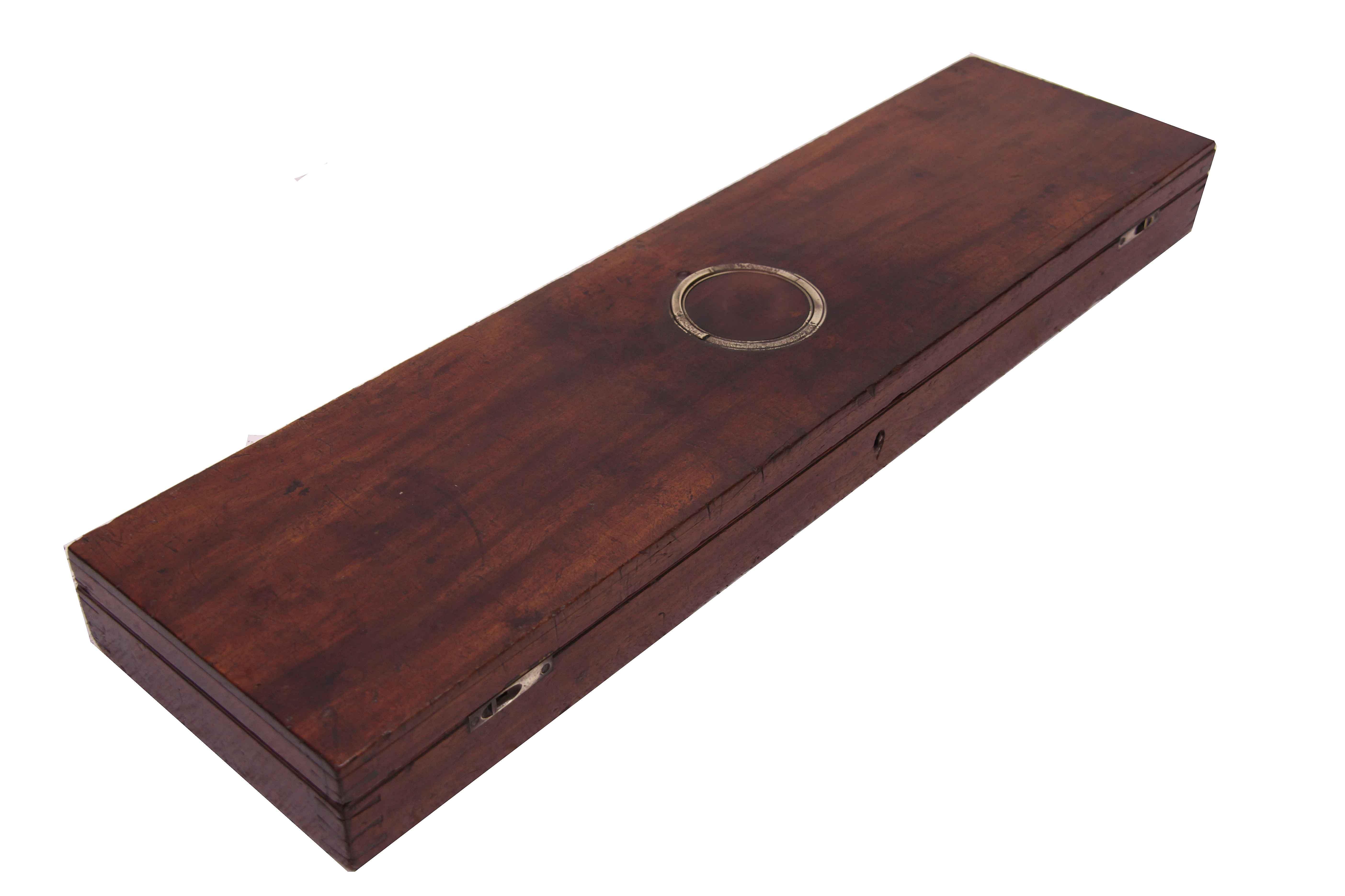 English Mahogany Gun Box For Sale at 1stDibs