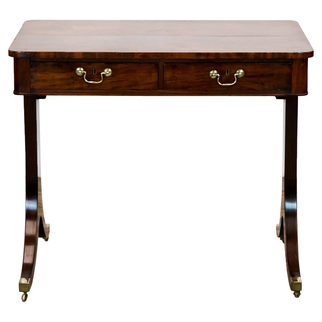 English Regency Mahogany Center Table For Sale at 1stDibs