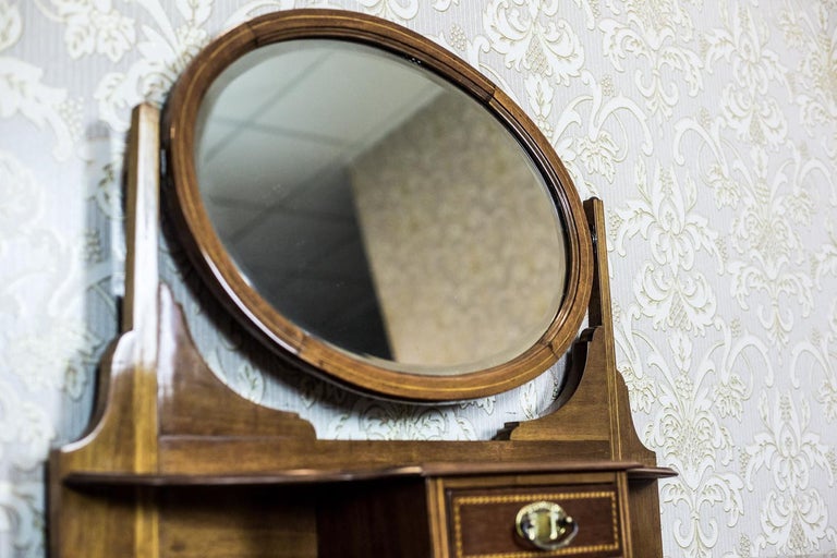 English Mahogany Vanity in the Neoclassical Style at 1stDibs