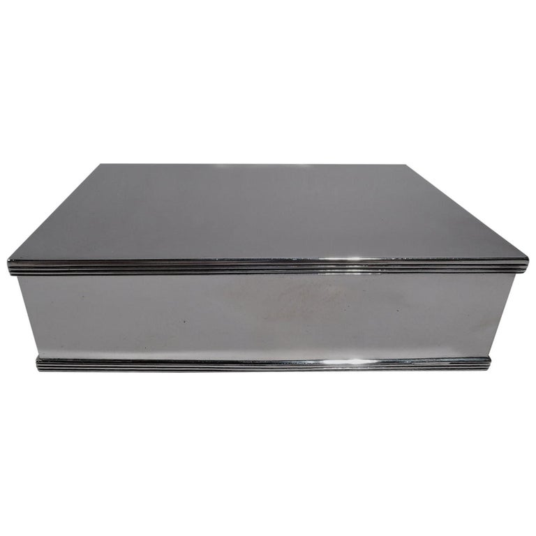 English Modern Sterling Silver Box For Sale at 1stDibs