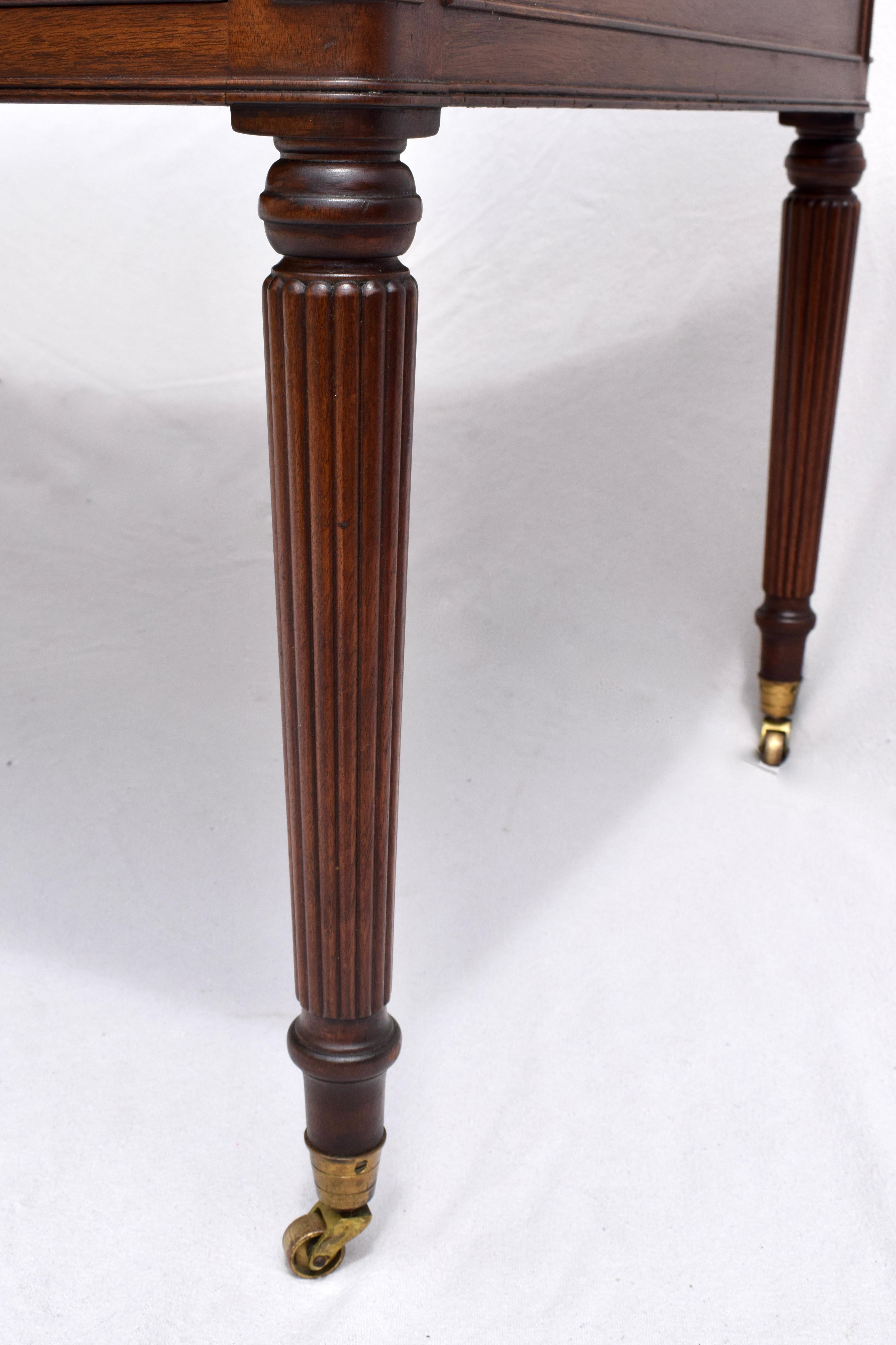 English Neoclassical Sheraton Style Desk by Kittinger at 1stDibs