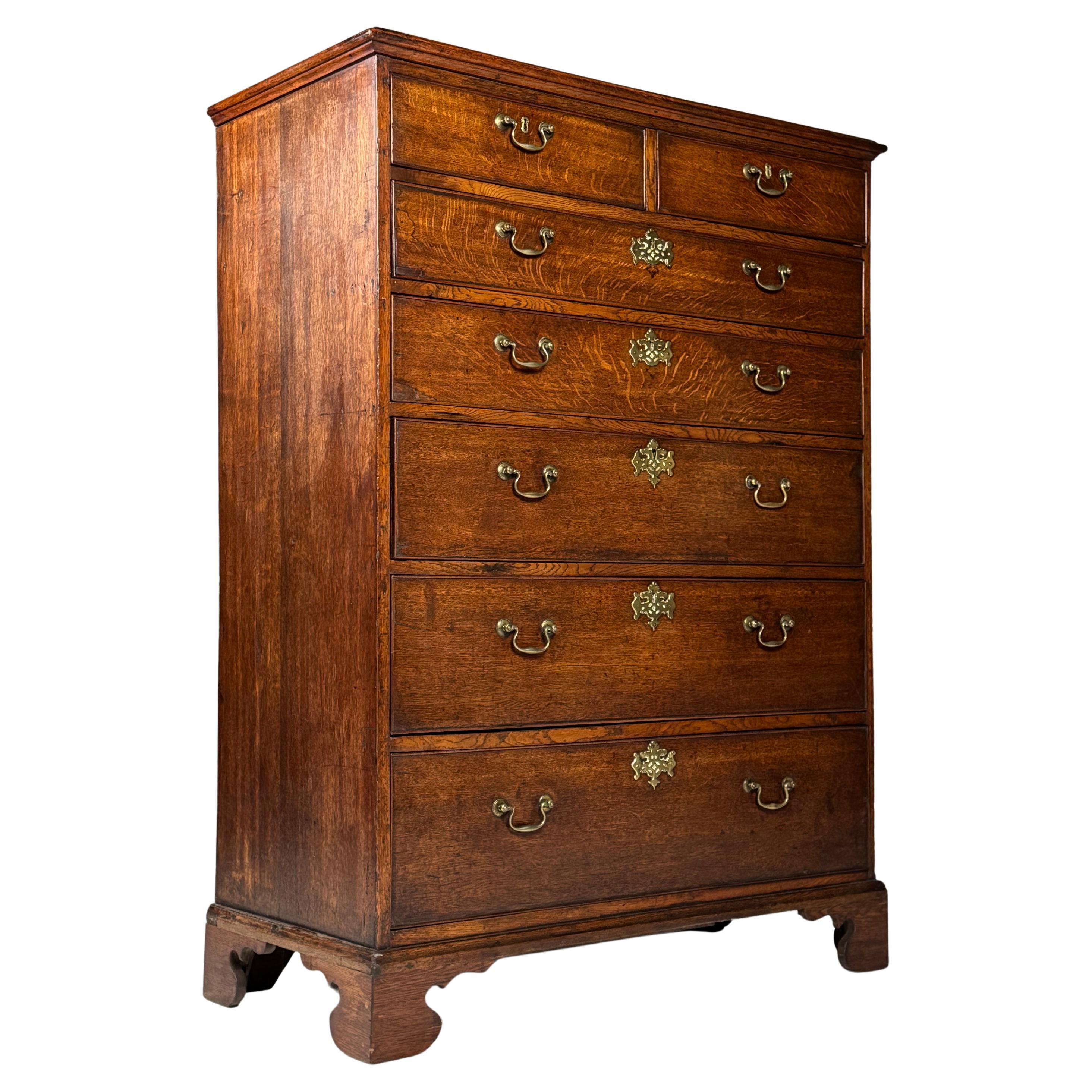 Large antique English oak double chest of drawers from the 18th century ...