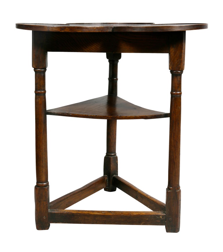 English Oak Clover Shaped Cricket Table at 1stDibs