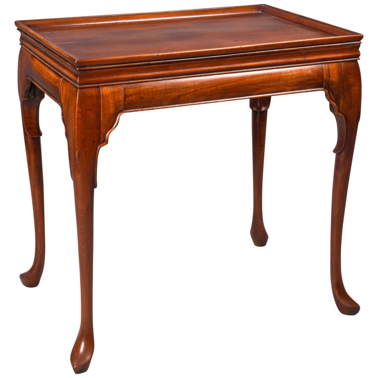 English or Irish Mahogany Tray Top Tea Table For Sale at 1stDibs