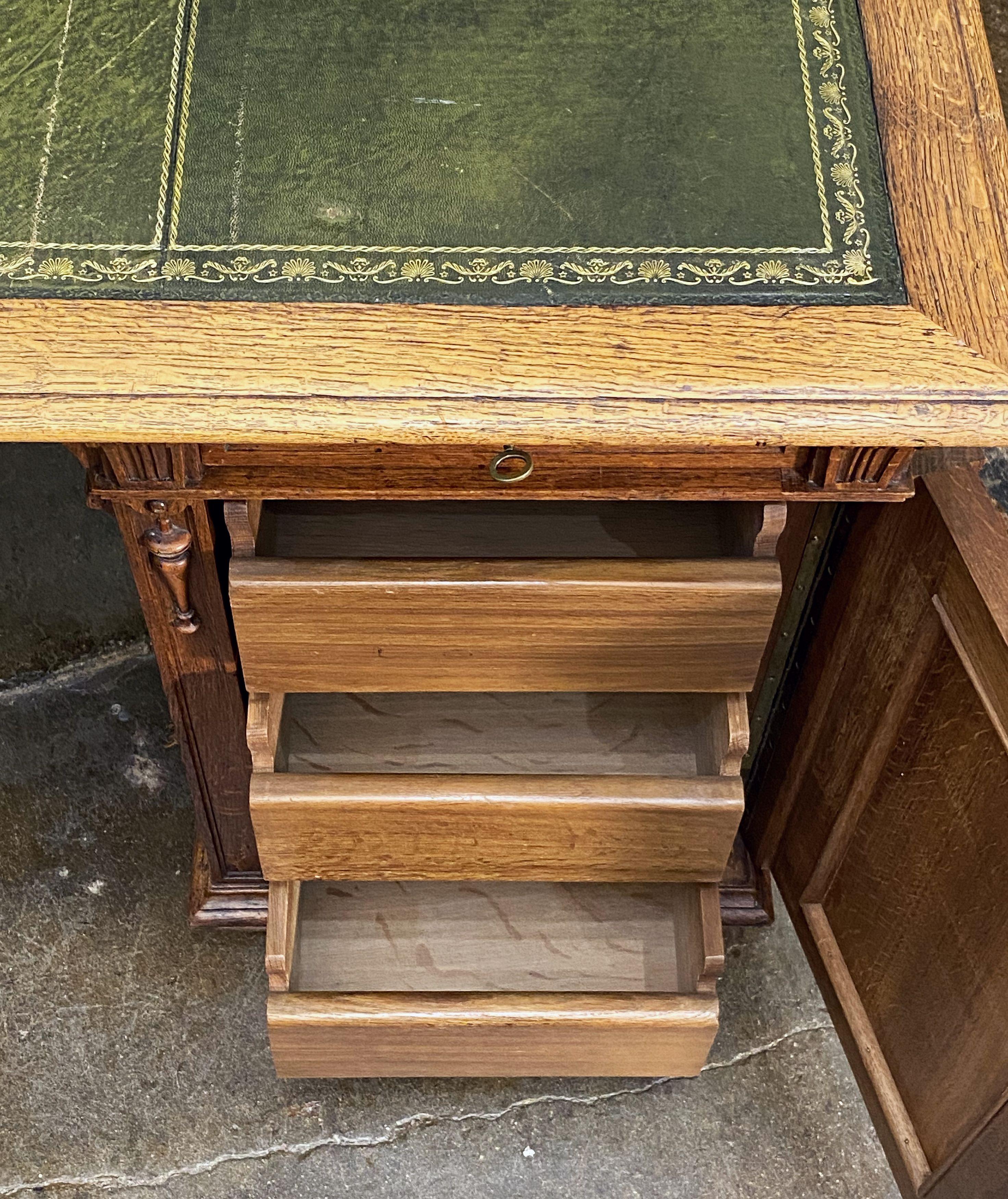 English Pedestal Desk of Oak with Leather Top from the Edwardian Era at ...