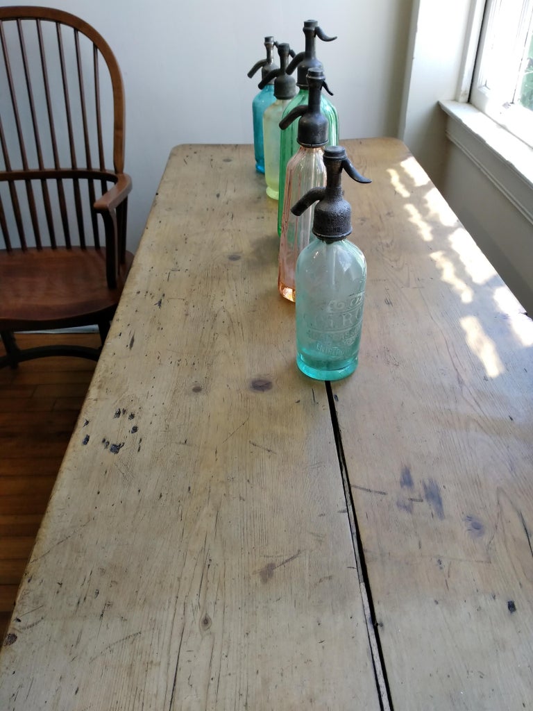 English Pine 1840 Rustic Serving Table with Original Glass Knobs at 1stDibs