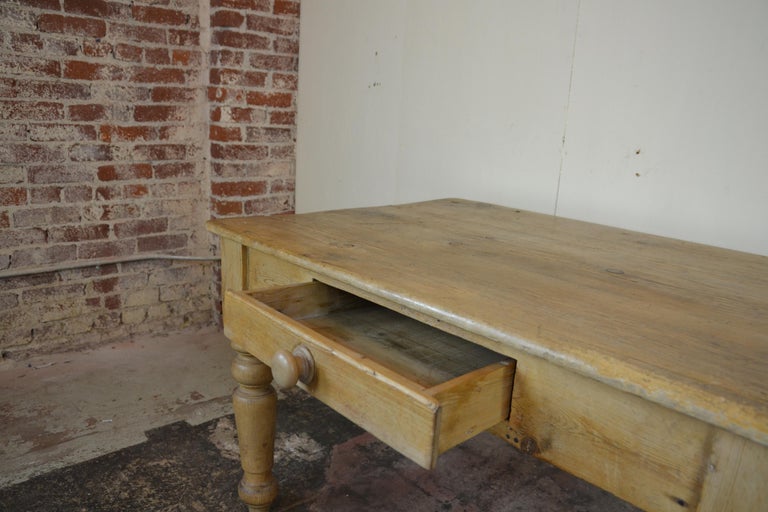 English Pine Kitchen Table, 1850s For Sale at 1stDibs