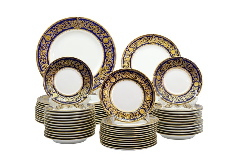 English Porcelain and Gilt Dinner Service For 12 People/ Serving Pieces ...