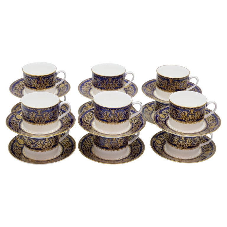 English Porcelain and Gilt Dinner Service For 12 People/ Serving Pieces ...