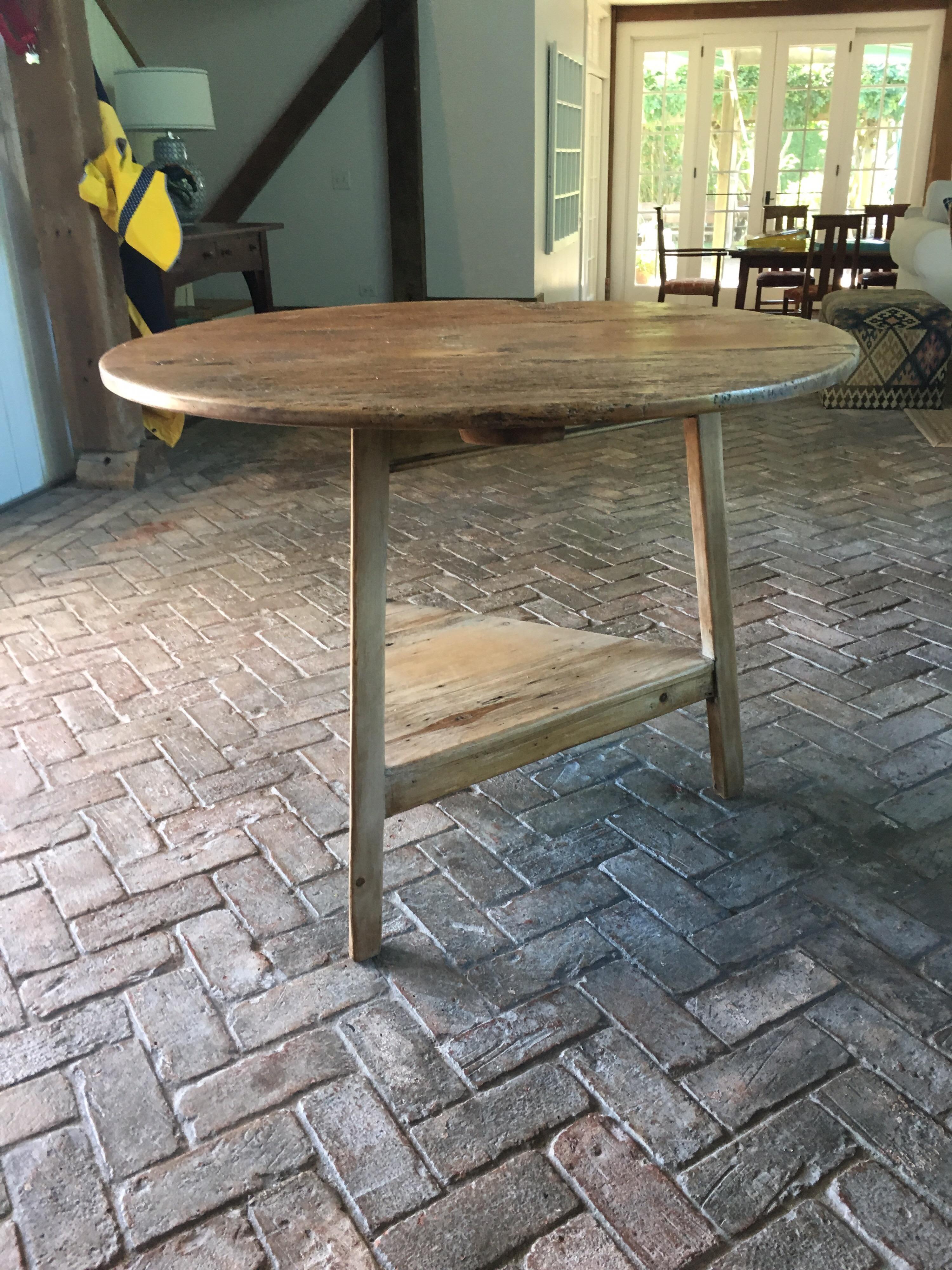 English Round Cricket Table For Sale at 1stDibs