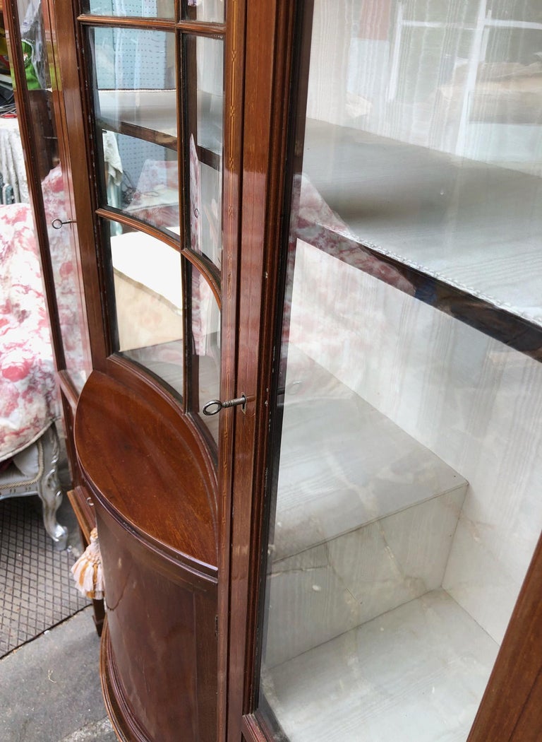 English Showcase with Three Doors in Mahogany, with Glass on Three ...