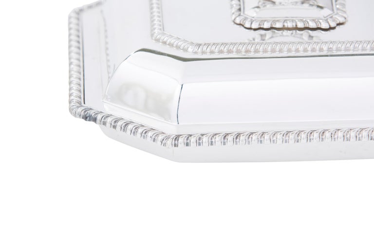 English Silver Plate Covered Pair Entree Dishes For Sale at 1stDibs