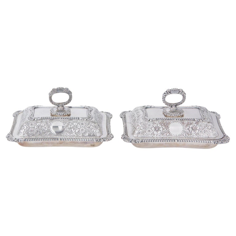 English Silver Plate Covered Pair Entree Dishes For Sale at 1stDibs